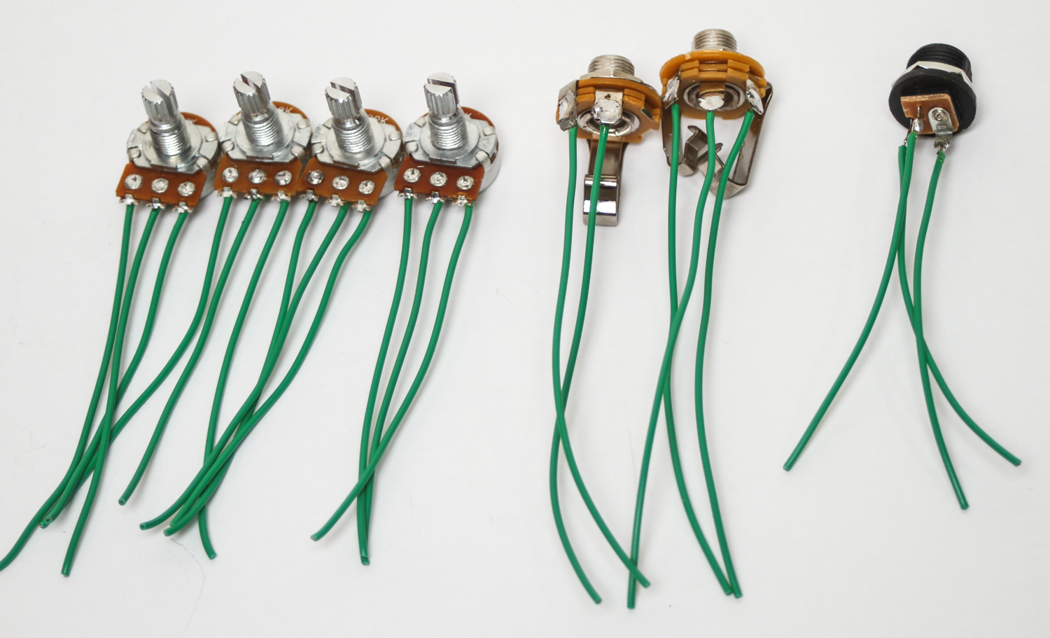 Wired RATATAK Assembly Instructions – Synthrotek