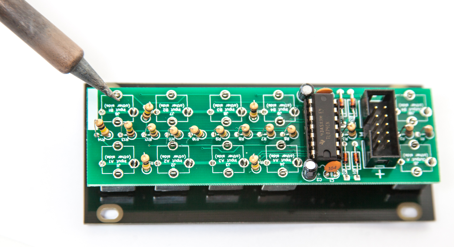 1U Unity Gain Mixer Assembly Instructions | Synthrotek