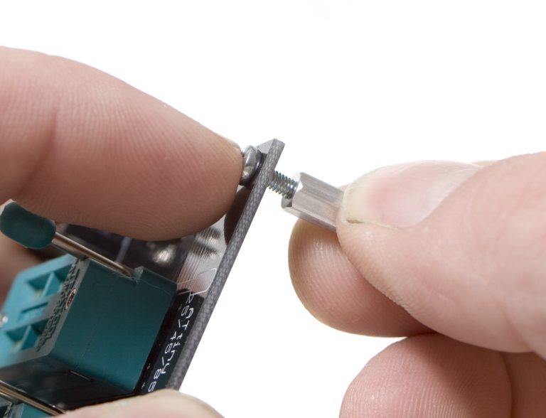 AVR Programming Interface Assembly Instructions | Synthrotek