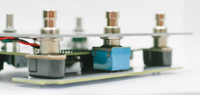 Cosmic Echo Squared – Stomp Wizard Assembly Instructions – Synthrotek